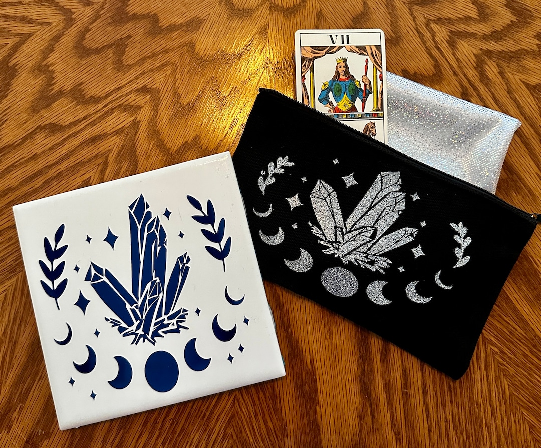 Witch | Wiccan | Mini Magick Altar Kit | Crystals and Moon Phases - Etsy