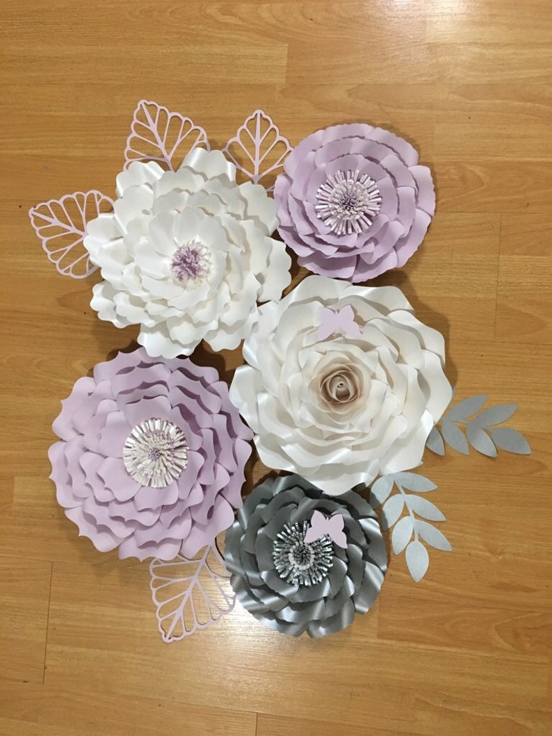 Lavender White Paper Flower Set | Etsy