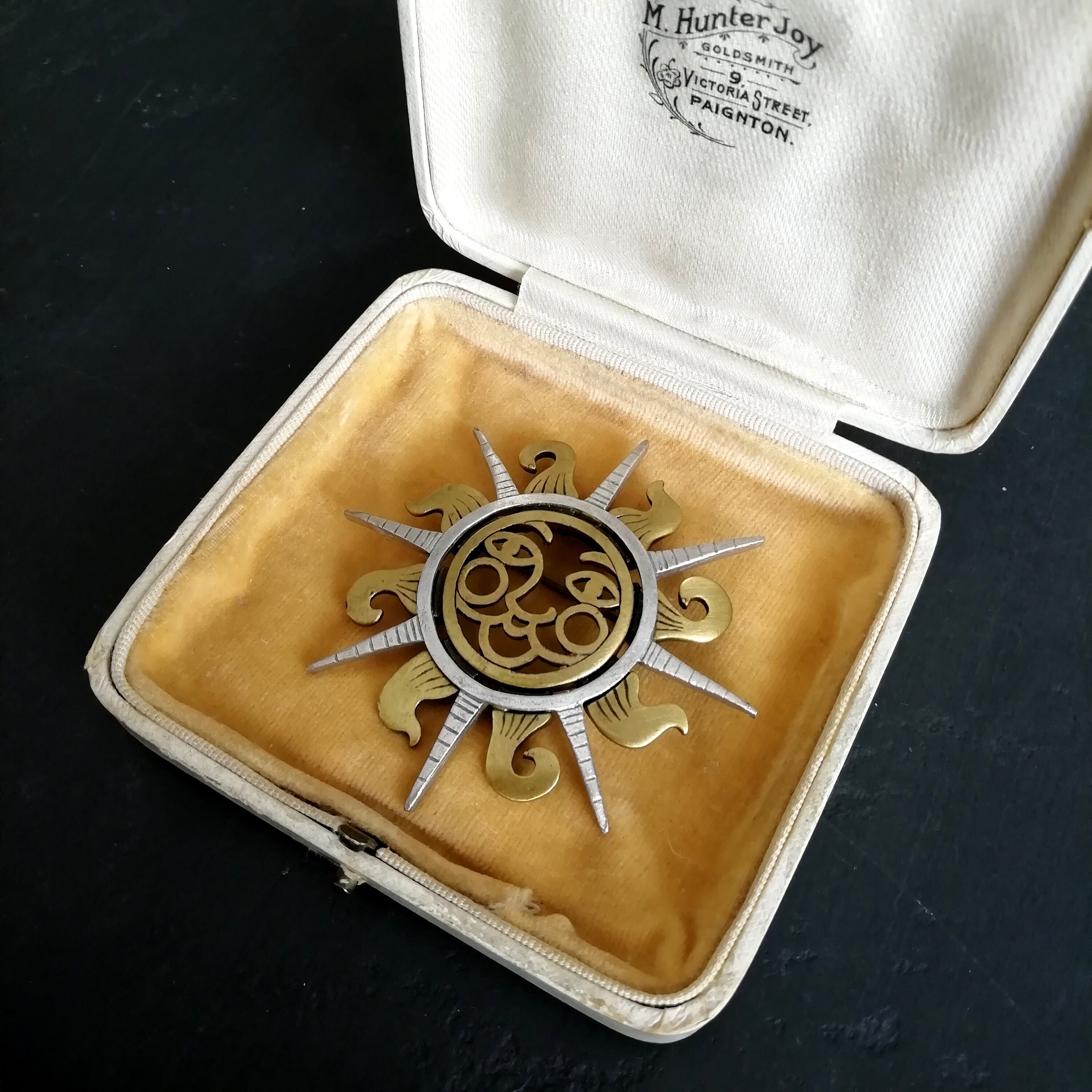 RETRO Celestial SUN pin JJ pewter brooch Vintage Sun Brooch | Etsy