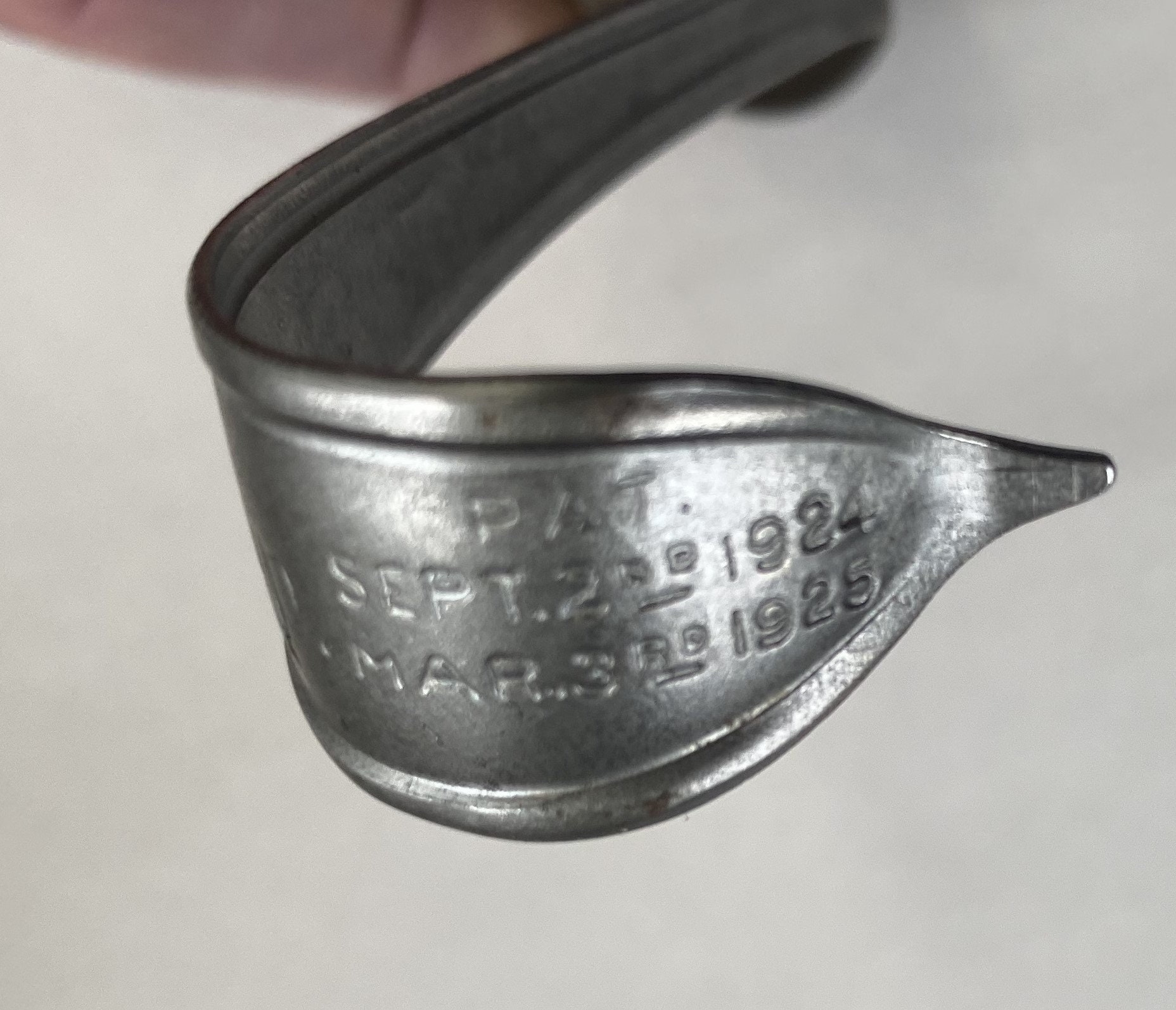 A Lot of 5 Vintage Cream Top Spoons - Etsy