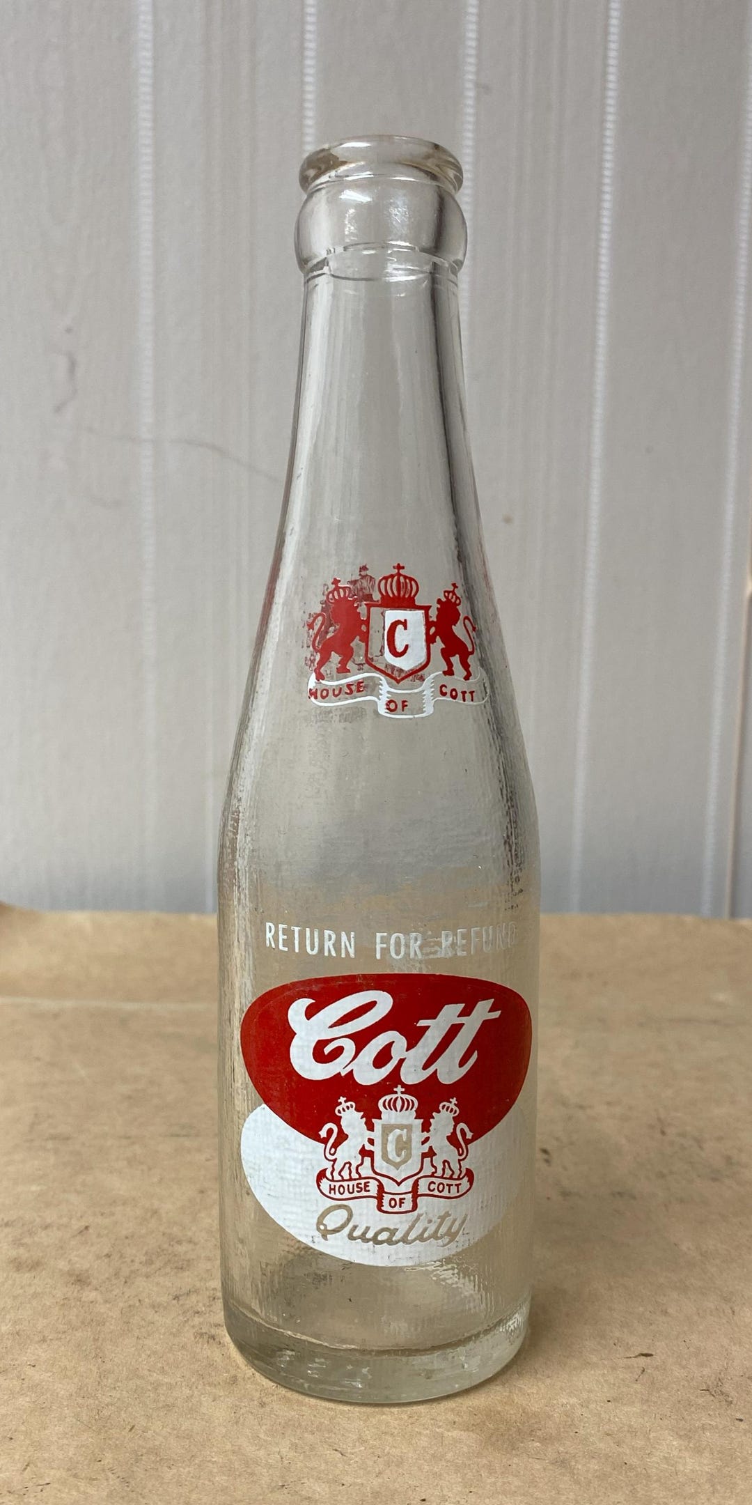 A Vintage Soda Pop Bottle - Cott Quality, Manchester, N.H., - 7 Oz - Etsy