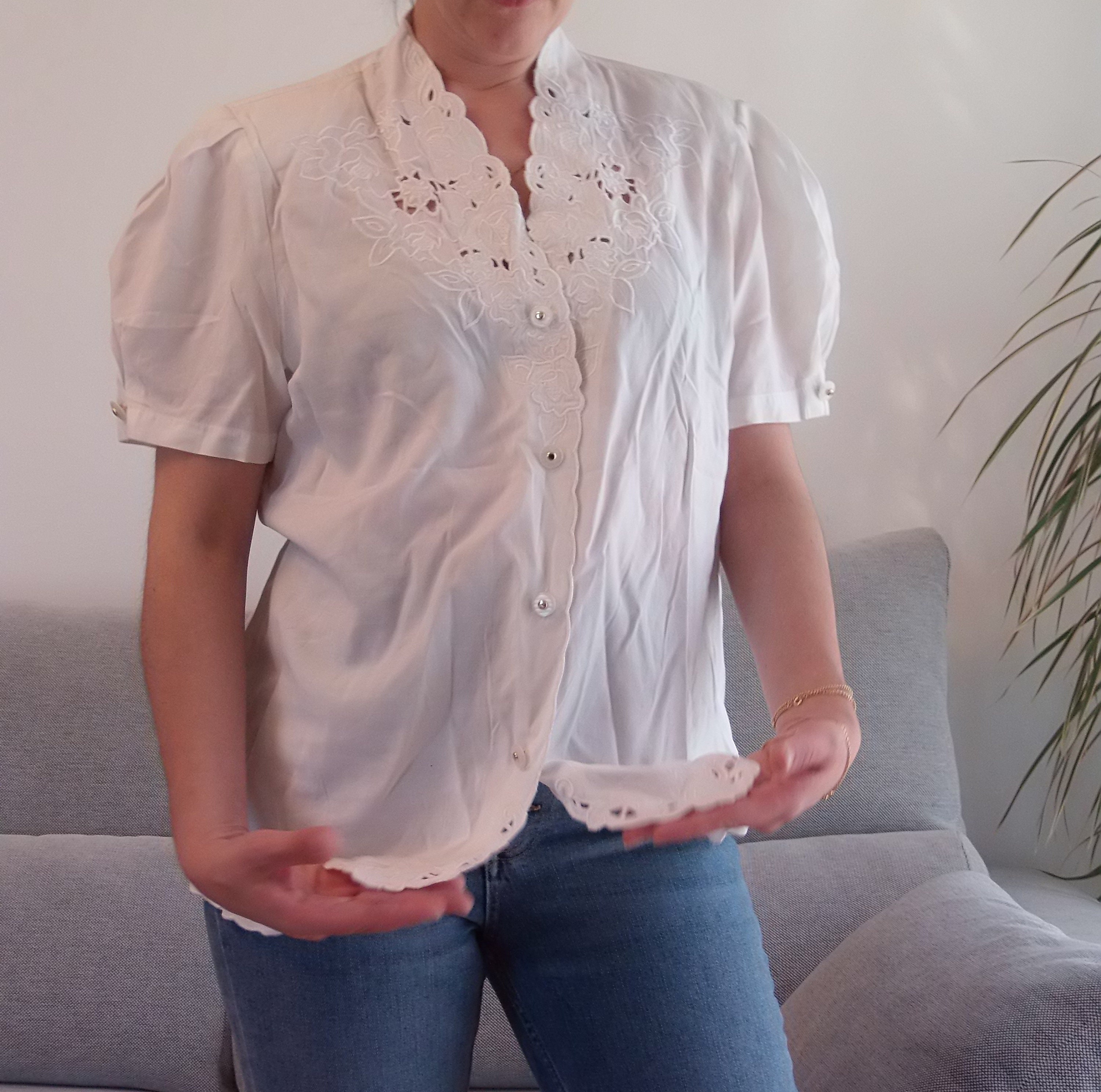 Vintage Eyelet White Top Shirt / 80's Puffed Sleeve Vintage Eyelet White Top Shirt / 80's Puffed Sleeve