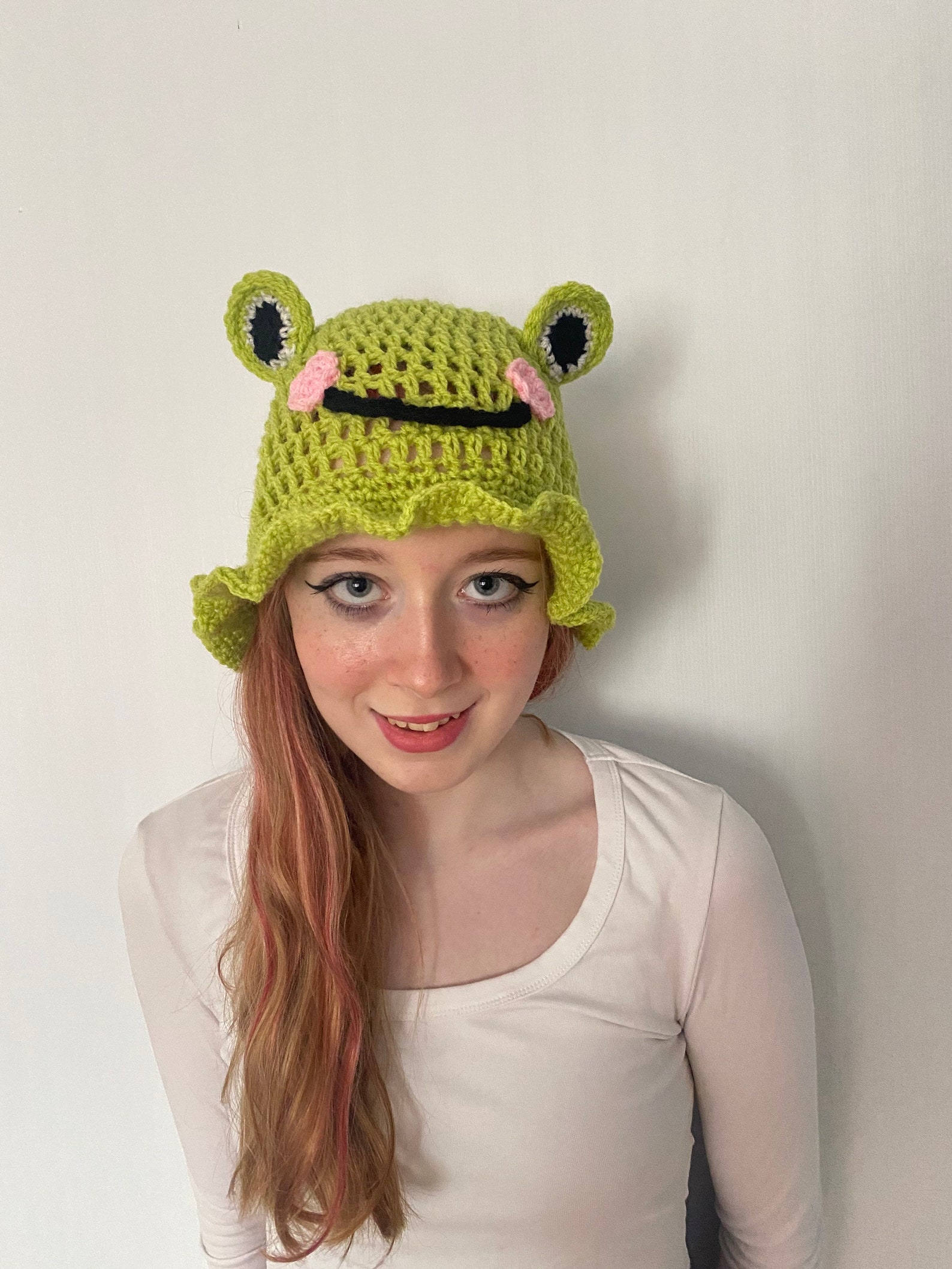 Frog Bucket Hat Patten US Terms Froggy Pattern Cloche Fun Hat - Etsy