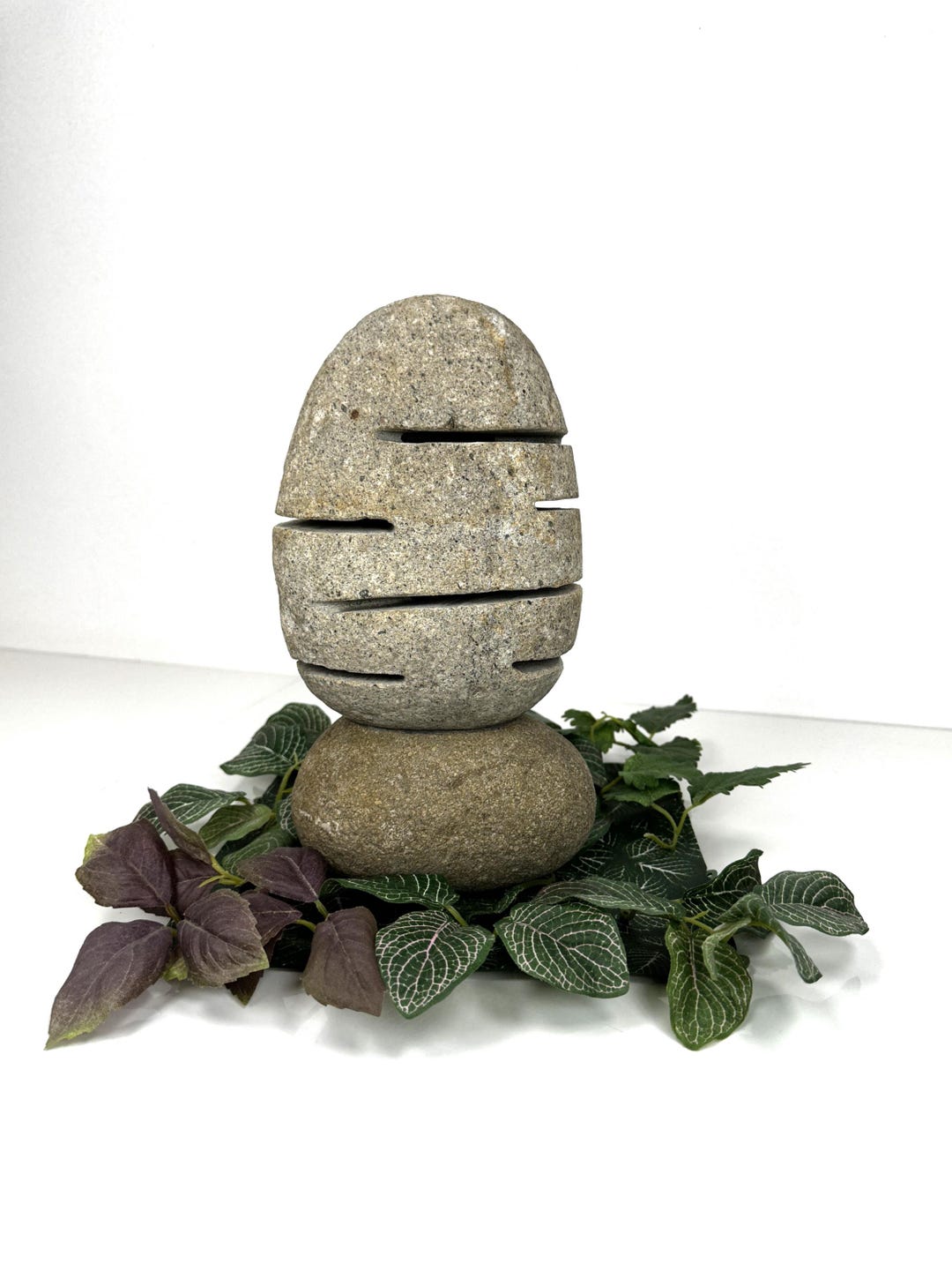 ROCK GARDEN LANTERN, River Stone Garden Lantern, Stone Egg Lantern ...