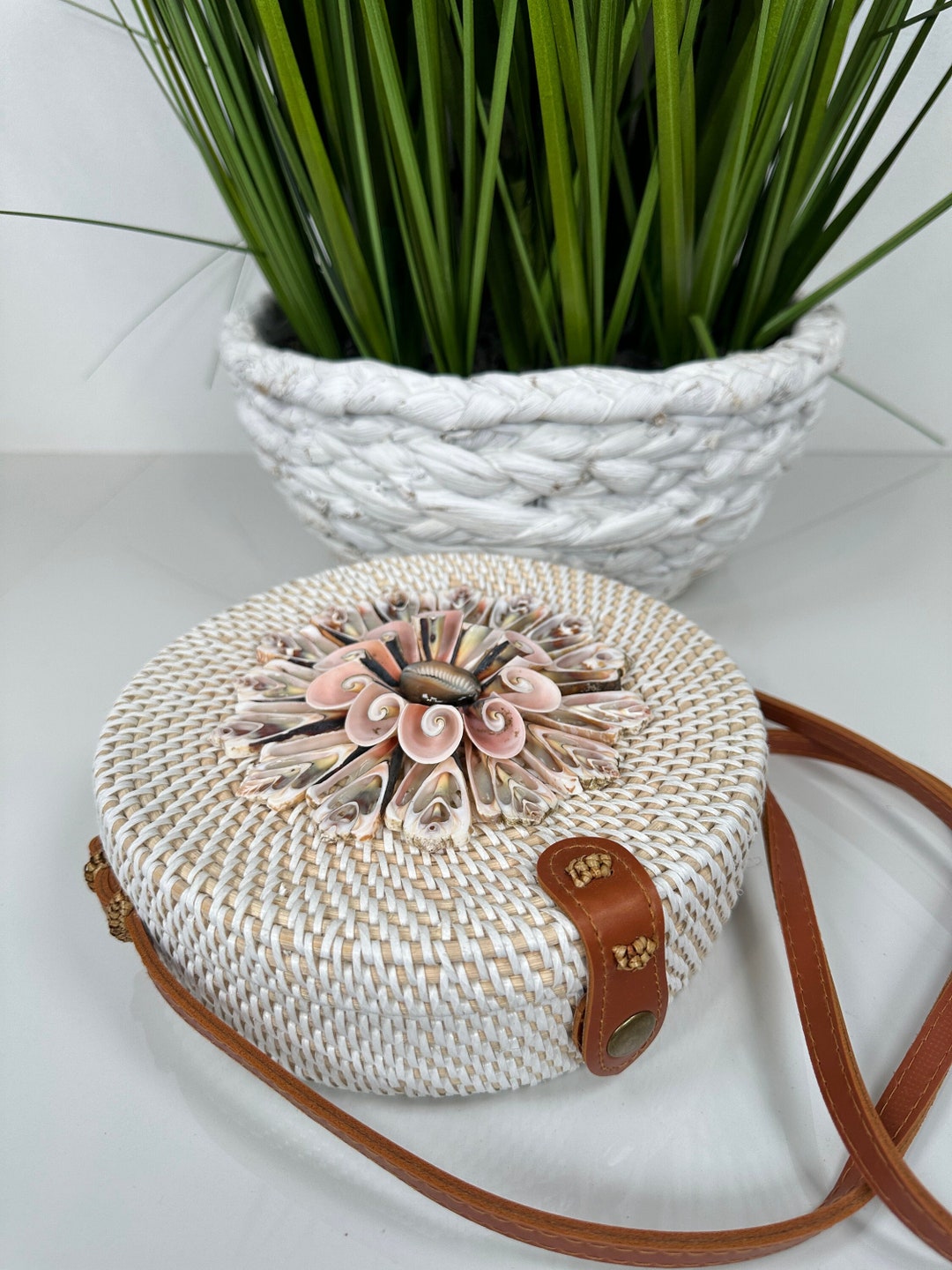 RATTAN CROSSBODY BAG, Shell Woven Bag, Beachy Chic Bag, Boho Rattan ...
