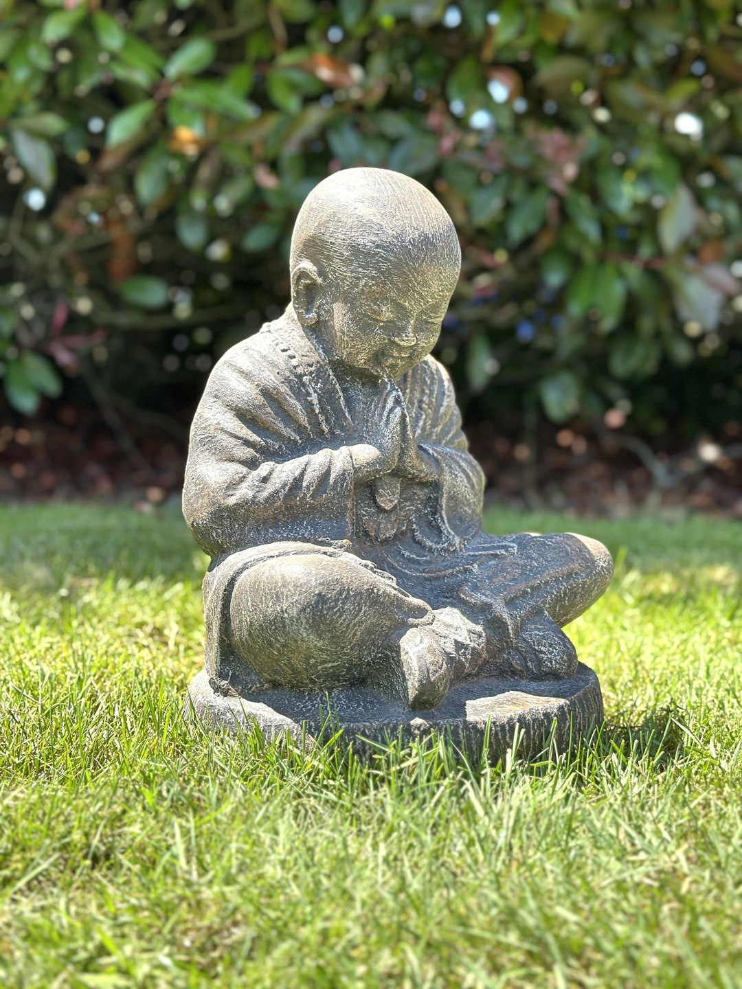 PRAYING MONK STATUE, Shaolin Garden Monk, Monk Garden Statue, Buddhist ...