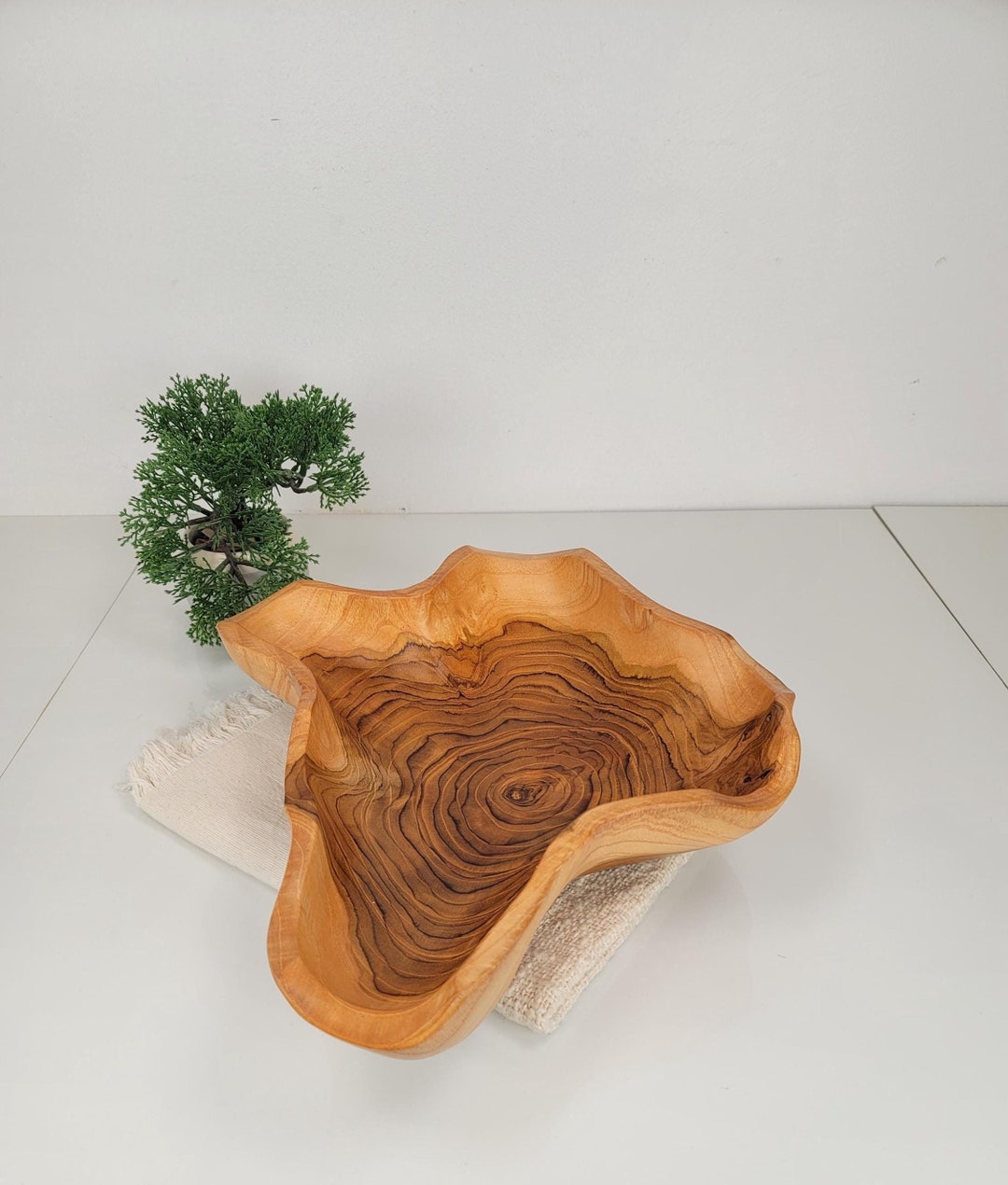 RUSTIC WOOD PLATTER, Live Edge Bowl, Organic Wood Plate, Wood Serving ...