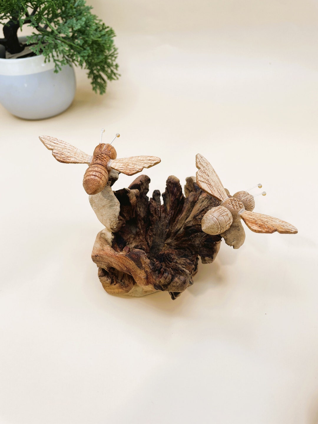 BEE CARVING FIGURINE, Bee Sculpture, Wooden Bee Figurine, Wooden Bee ...