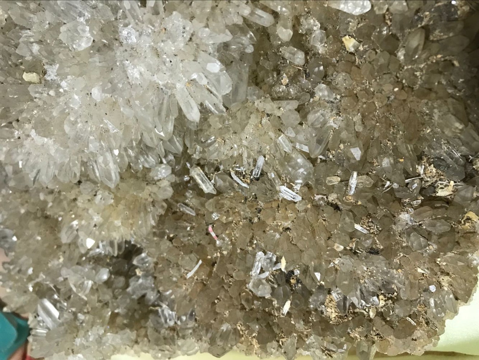 71.7ib EXTRA LARGE Raw Clear Crystal Quartz Clustergray - Etsy