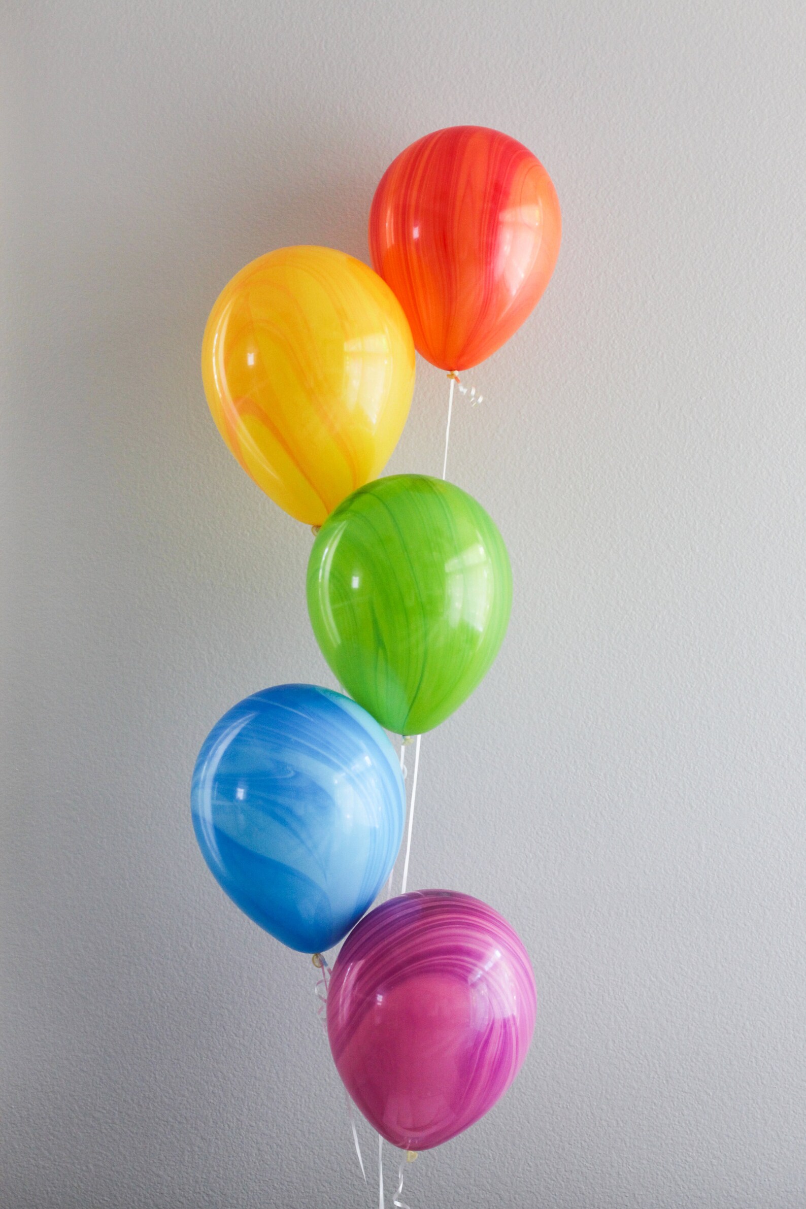Rainbow Marble Balloons Agate Swirl Set of 5 LGBTQ Decor - Etsy