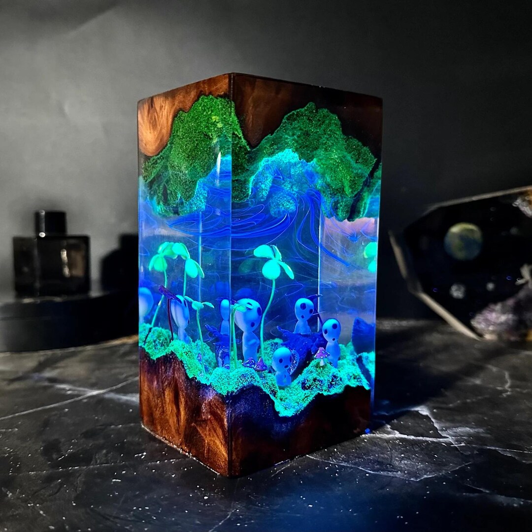 Spirits Tree Epoxy Resin Wood Lamp,desk Decor,japanese Folklore ...