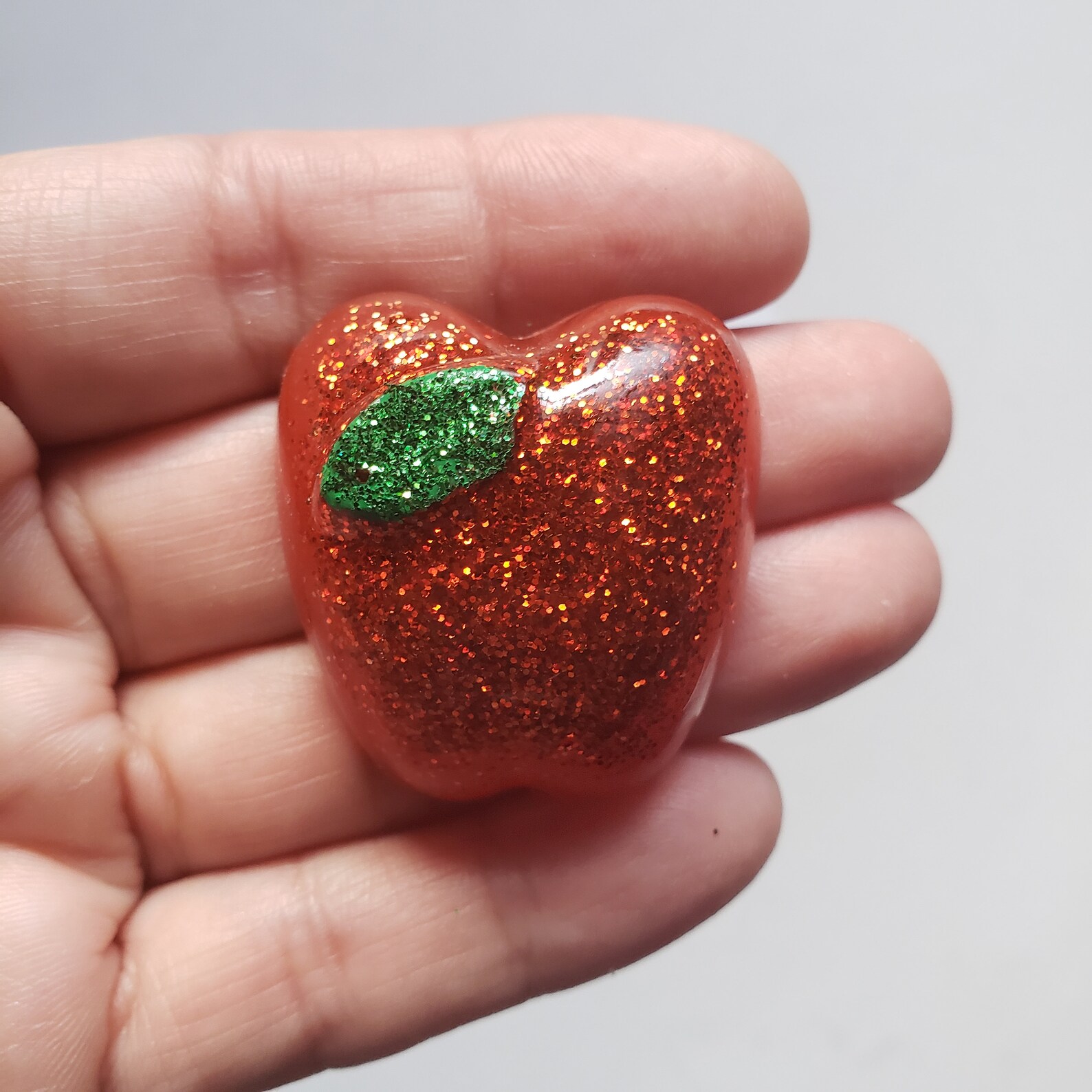 RED APPLES Resin Apples Resin Accessories Manzanas Rojas | Etsy