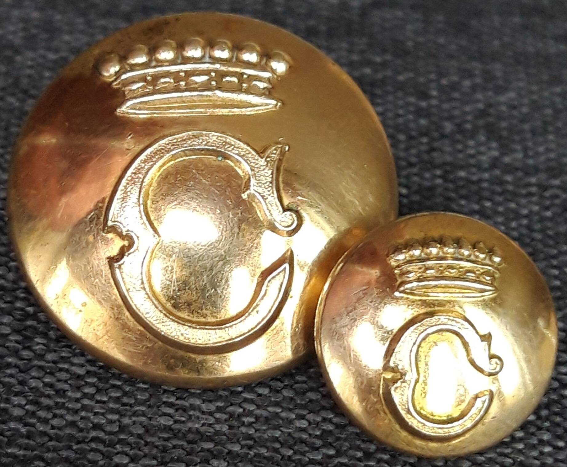 Collectibles Militaria Livery buttons x2 Art & Collectibles etna.com.pe