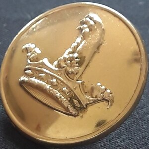 Beautiful Antique Gilt Livery Button to the Scudamore Family. | Etsy