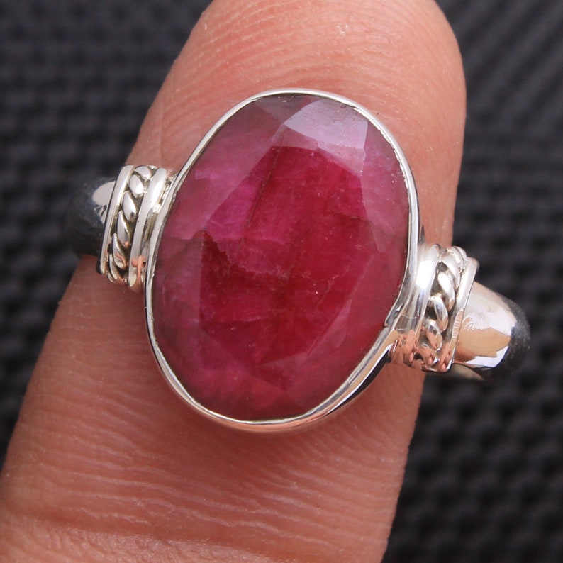 Faceted Kashmir Red Ruby Oval Gemstone Ring Stylish Ring 925 | Etsy