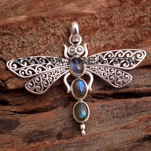 Labradorite Oval Shape Gemstone Dragonfly Pendant for Gift - 925 ...