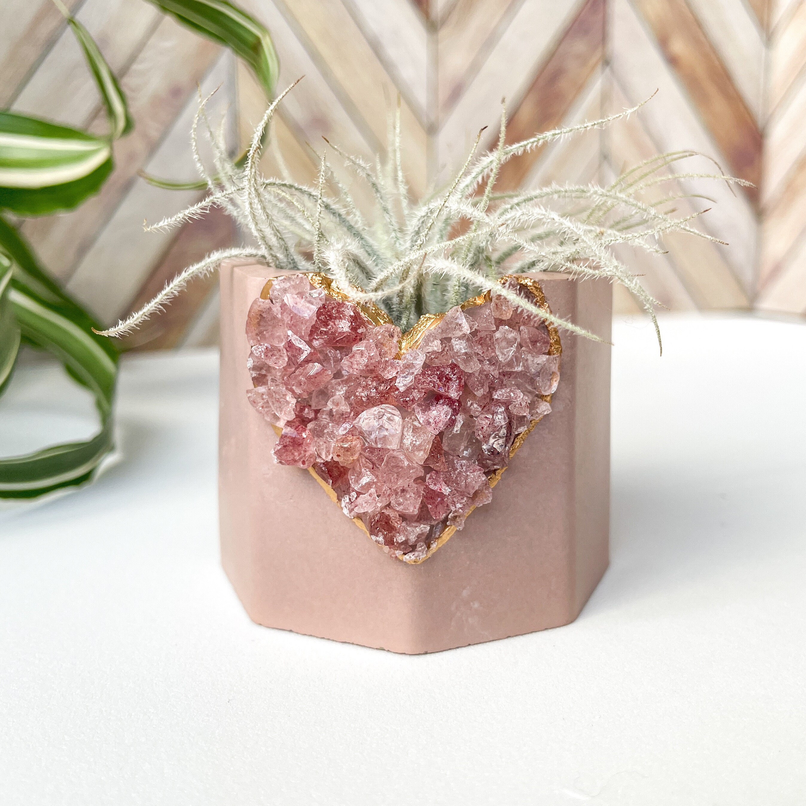Concrete Pink Plant Pot, Geode Strawberry Quartz Air Plant Holder, Mini ...