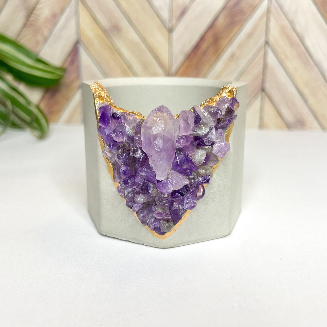 Crystal Cluster Concrete Planter Pot, Mini Amethyst Geode Plant Pot - Etsy