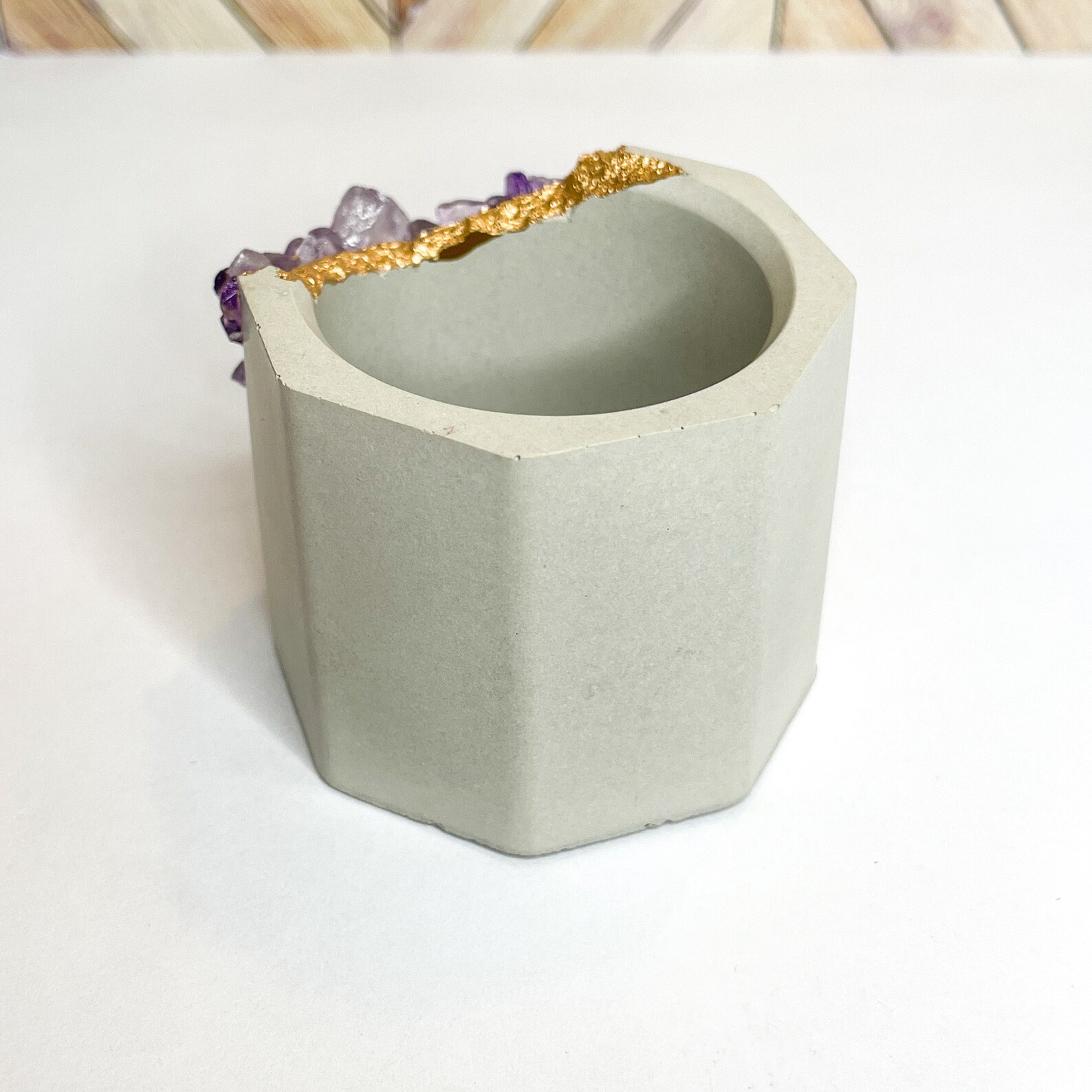 Crystal Cluster Concrete Planter Pot, Mini Amethyst Geode Plant Pot - Etsy