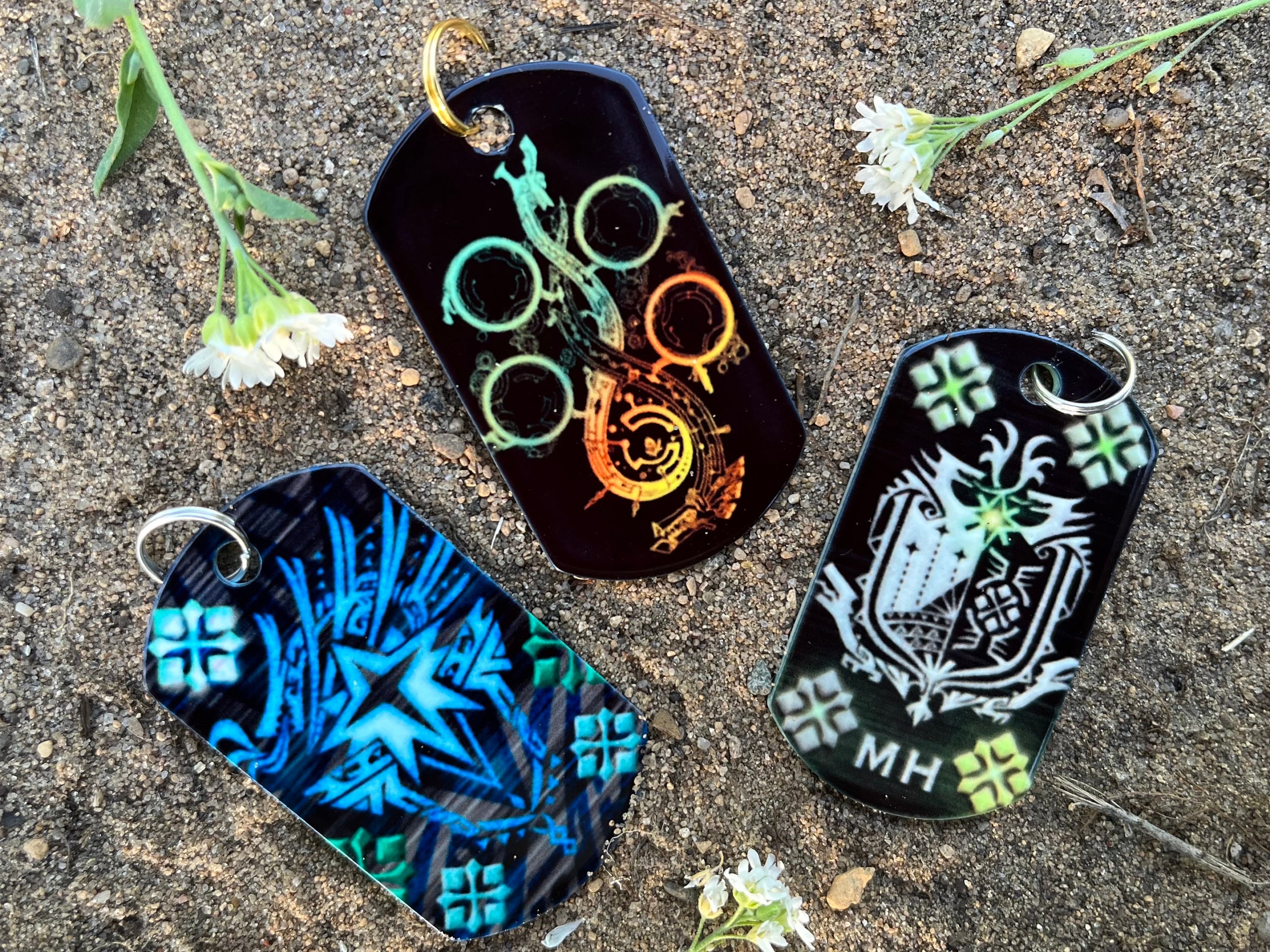 Monster Hunter Dog Tag and Coin Pouch, World Wilds Iceborne, Military ...