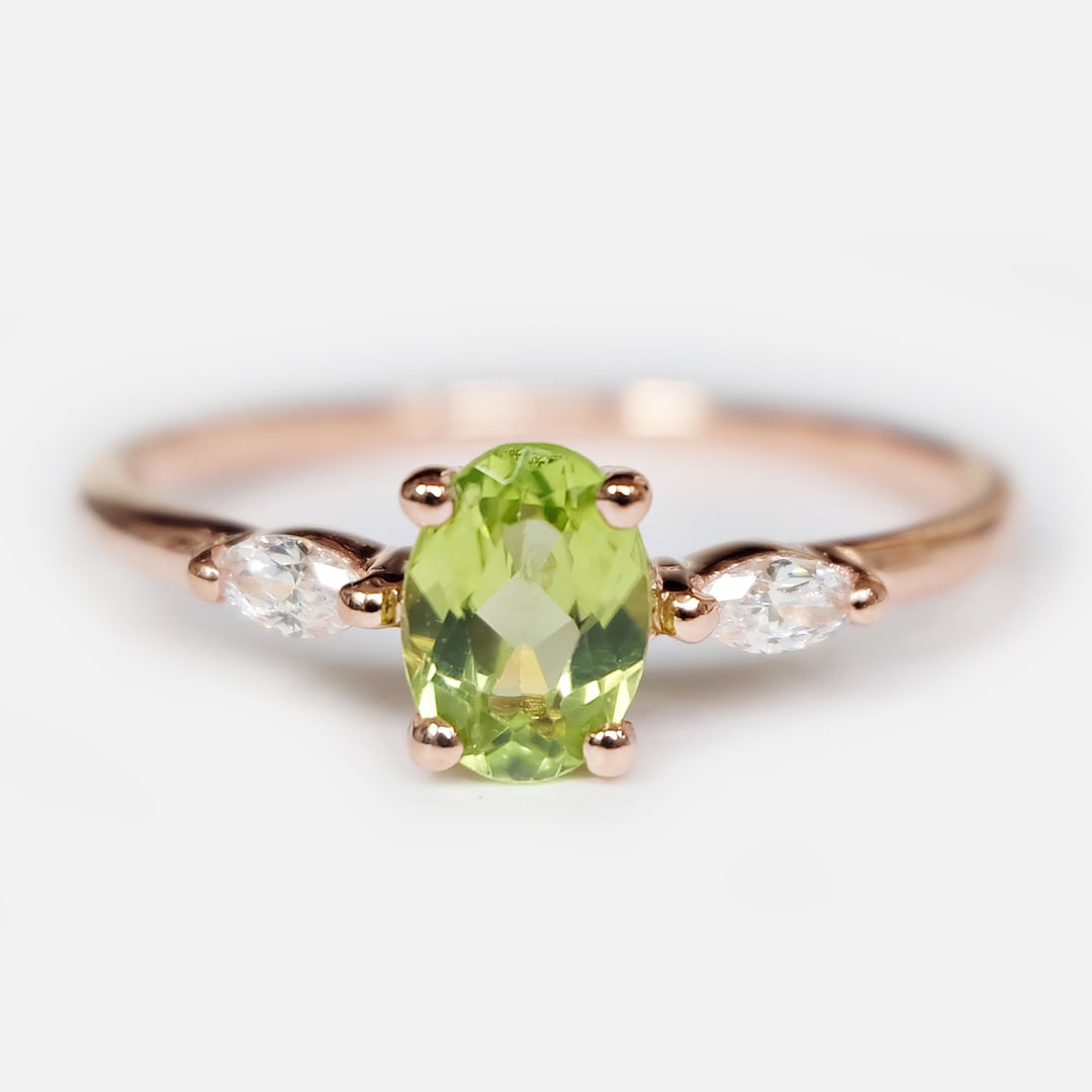 Peridot Ring, 14k Gold Peridot Ring, Oval Peridot Ring, Peridot ...