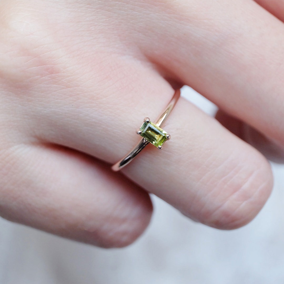 Peridot Baguette Ring, Peridot Ring, 14k Gold Peridot Baguette Ring ...