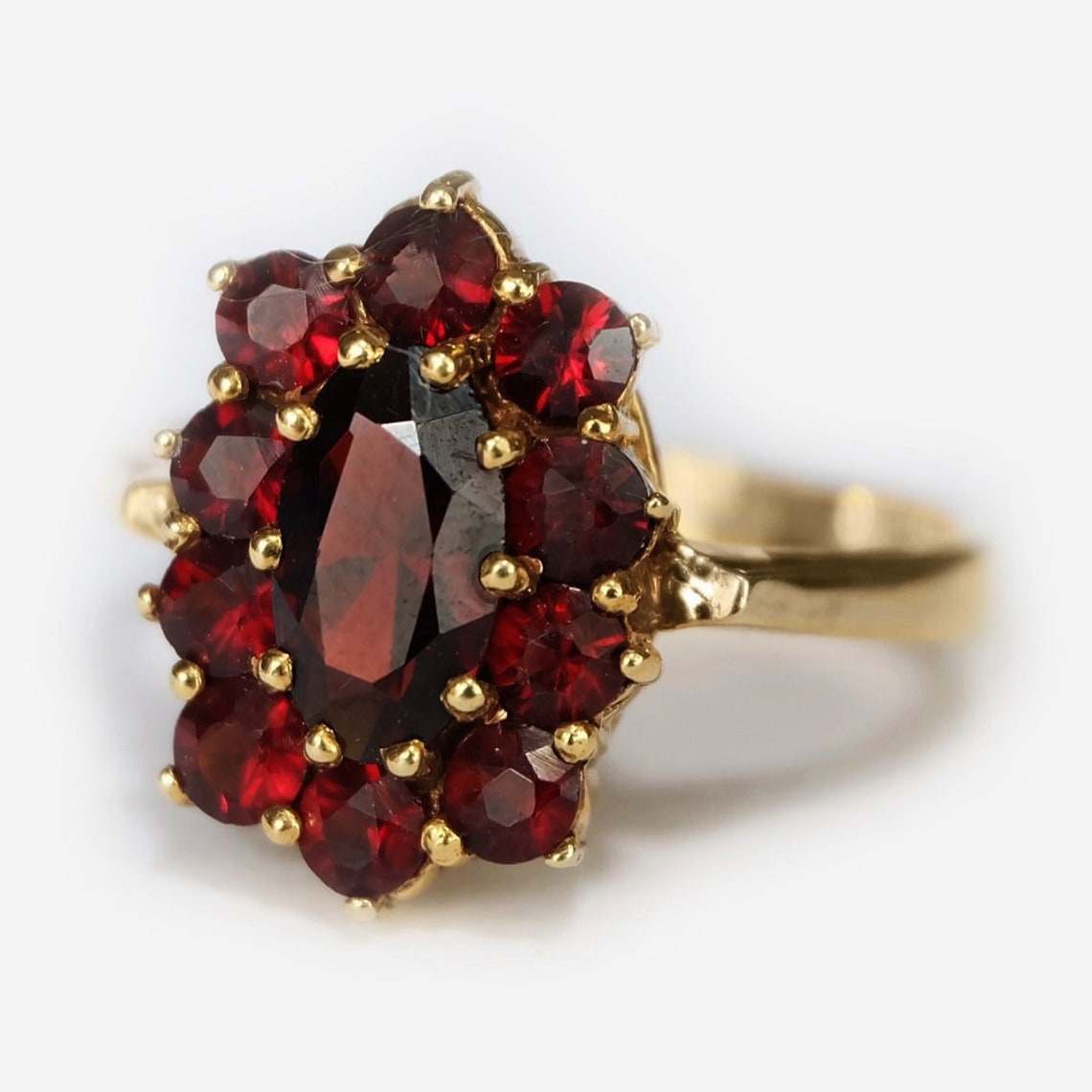 Oval Garnet Ring, Garnet Ring, Garnet Rings for Women, 14k Garnet Ring ...