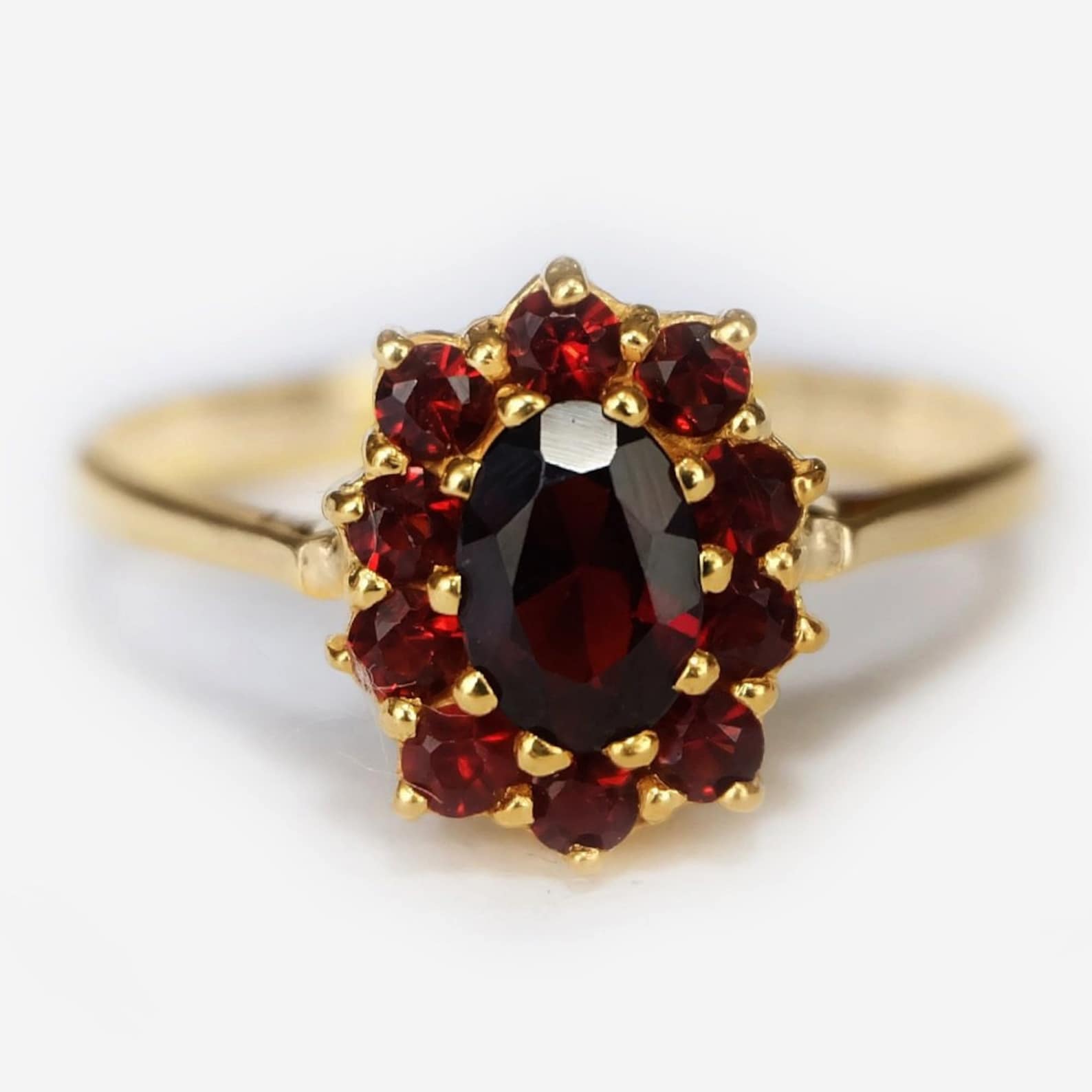 Oval Garnet Ring, Garnet Ring, Garnet Rings for Women, 14k Garnet Ring ...