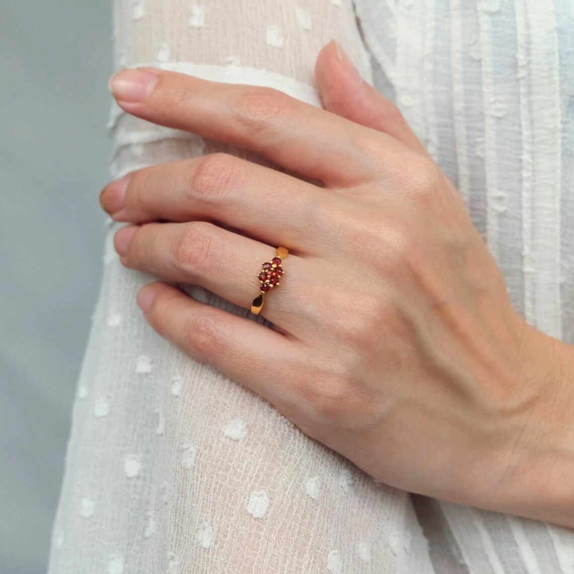 Round Garnet Ring Gold Ring Garnet Antique Garnet Ring - Etsy