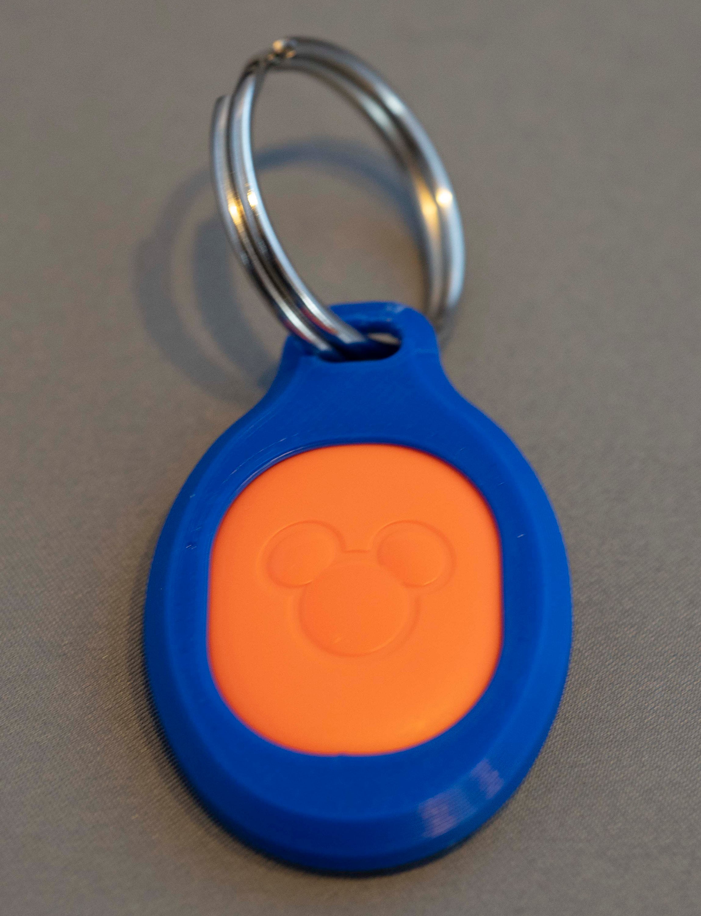 Magic Band Puck Holder - Etsy