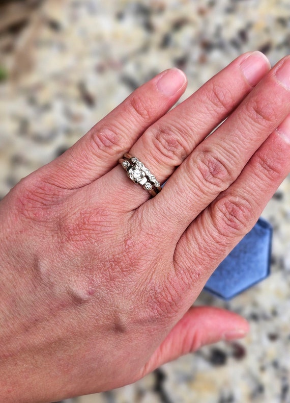 Traditional Wedding Ring Set - Gem