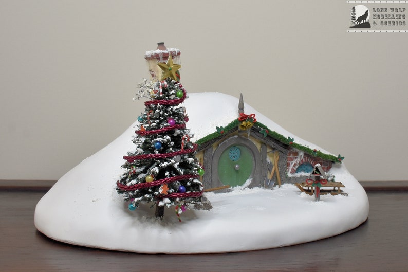 Lighted Christmas Miniature Hobbit House/Hobbit Hole/Fairy | Etsy