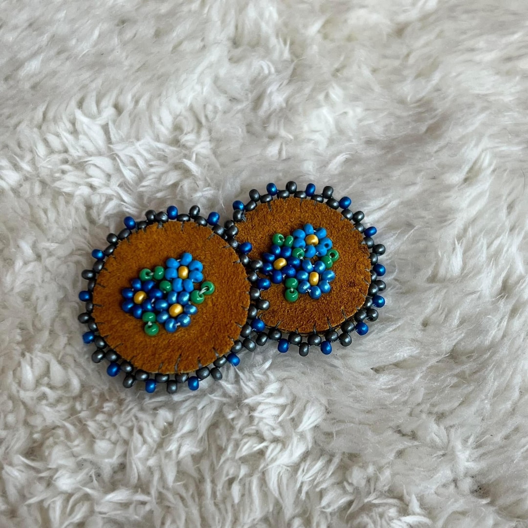 Moosehide Beaded Earrings - Etsy Canada