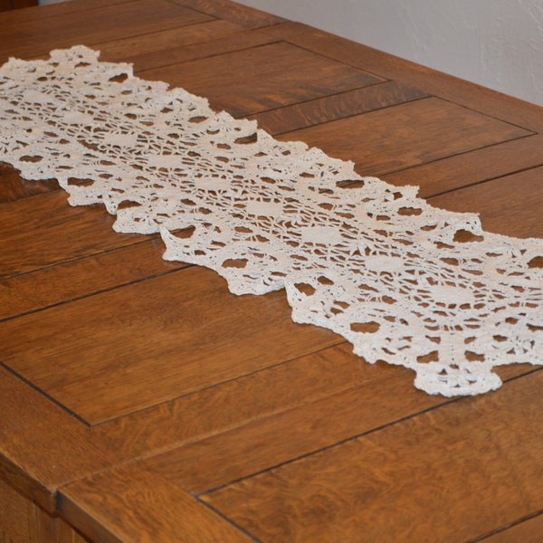 Lace Table Runner - Etsy