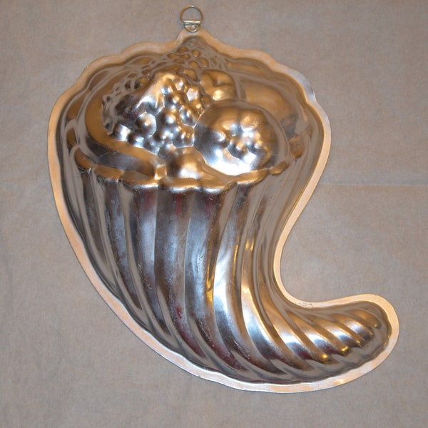 Cornucopia - Etsy