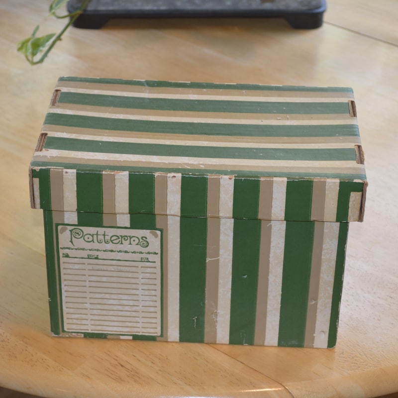 Vintage Sewing Box - Etsy