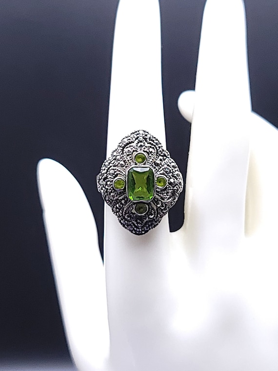 Undercover Faux Emerald green jewel leather bracelet - Gem