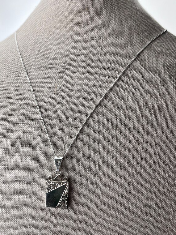 1978 rectangular medallion pendant necklace sterling … - Gem
