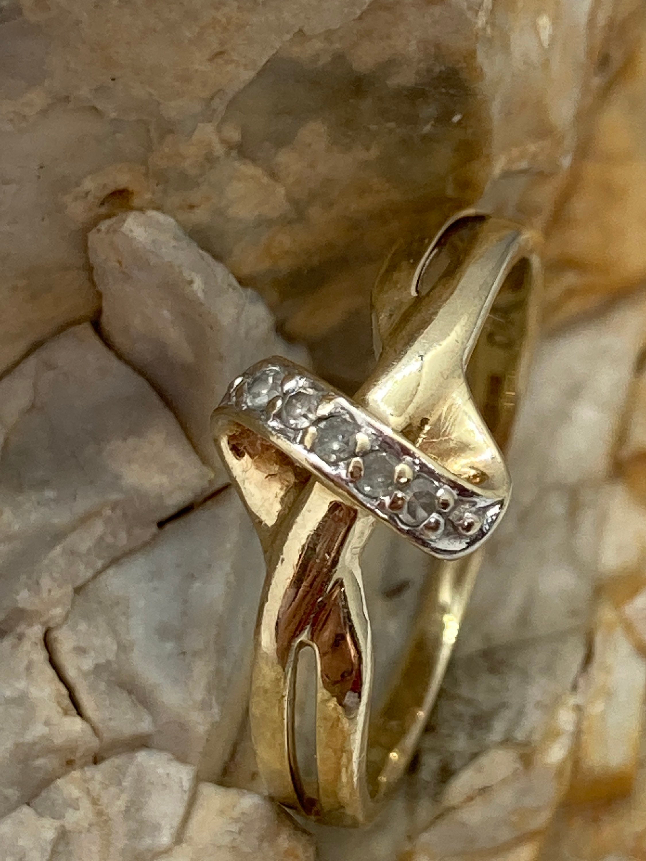 9ct Gold Vintage Ribbon Ring Diamond Front Size Ukj Usa4.75 - Etsy UK