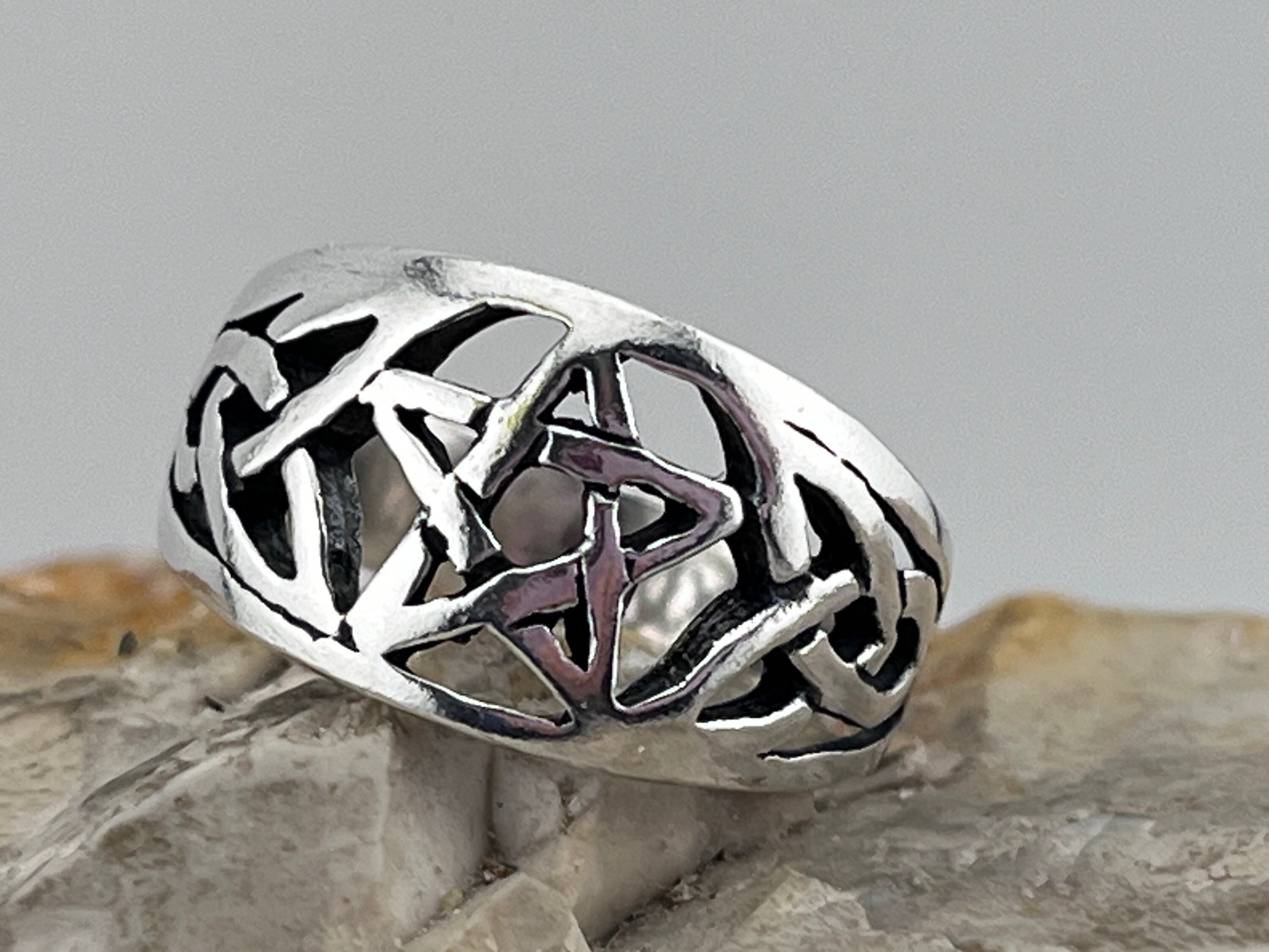 Vintage Silver Celtic Design Star Pierced and Ring Size Uk S1/2 USA 9. ...