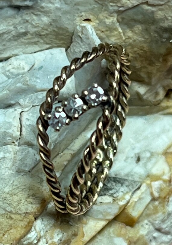 9ct gold wire twist trio diamond ring vintage size uk… - Gem