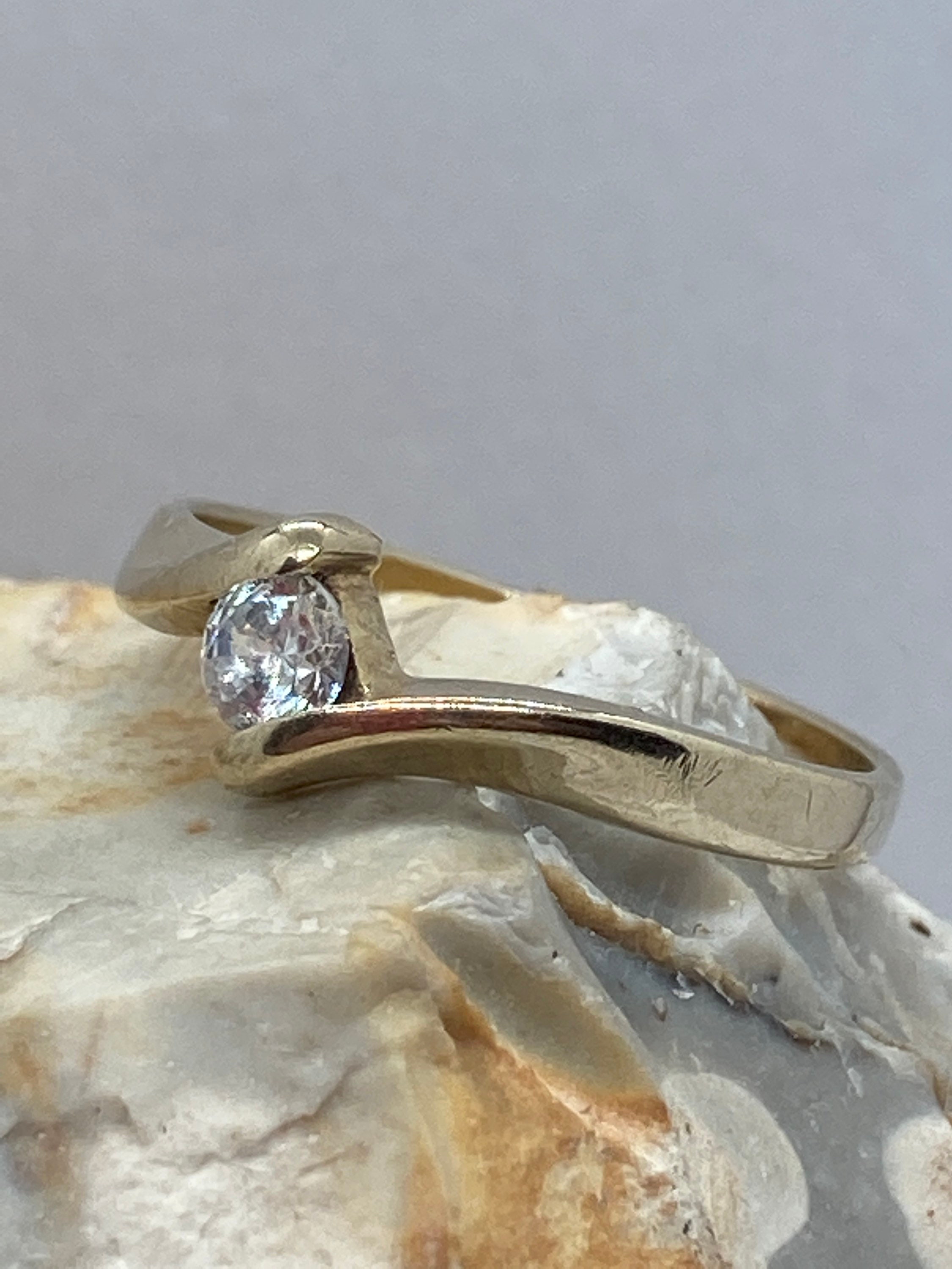 9ct Gold Vintage Cross Over Solitaire Ring Size Uko1/2 Usa71/2 | Etsy