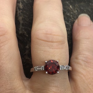 Vintage Solid Silver Red Gemstone Ring Ukm USA6.25 - Etsy