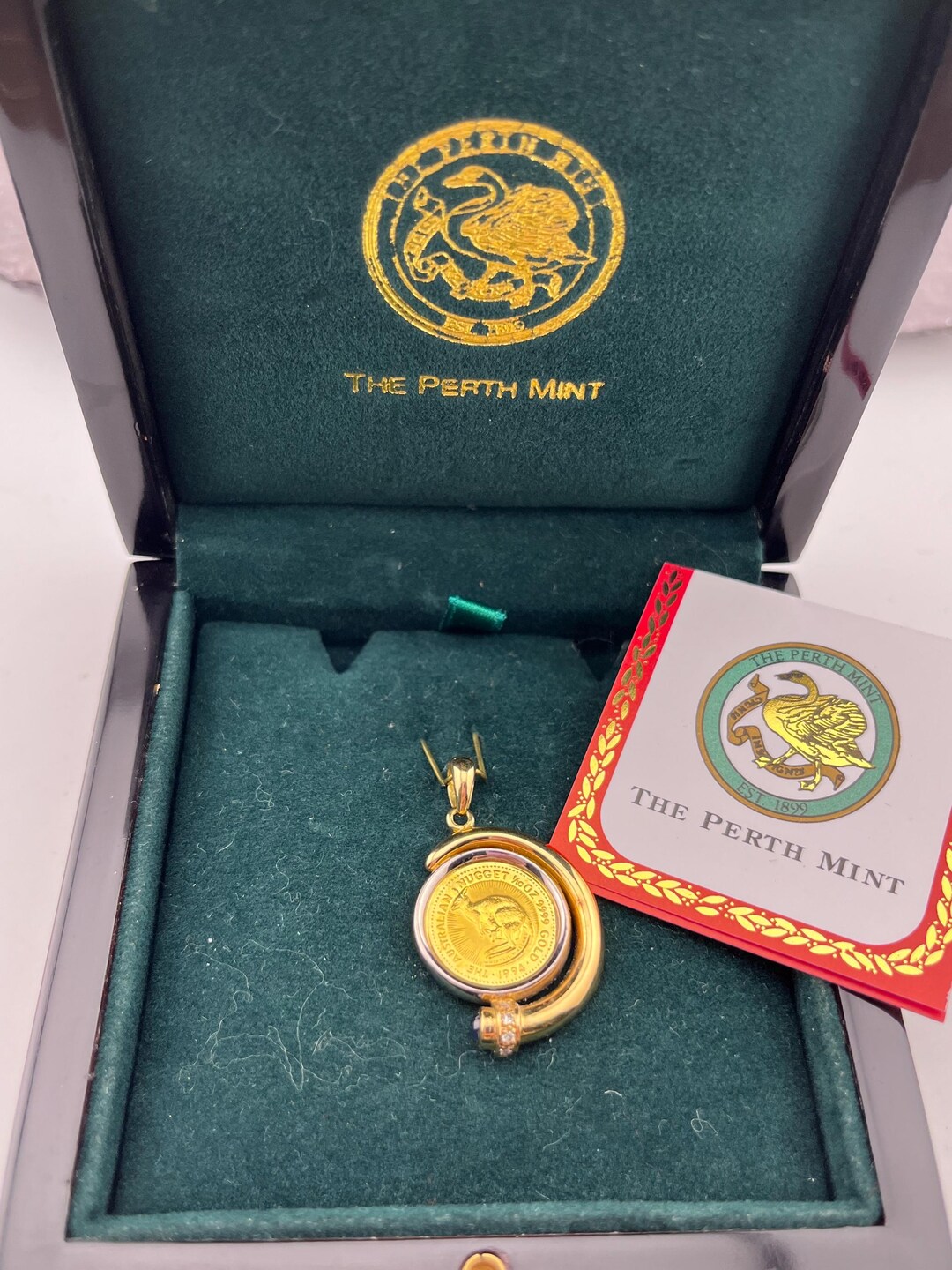 Perth Mint Australian Nugget Coin 1/10oz 9999 Gold Mounted in 18ct Gold ...