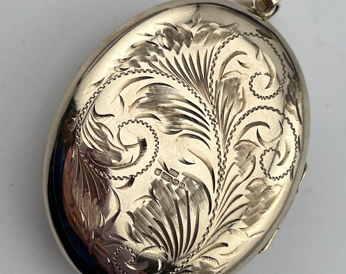 1987 LARGE 9ct Gold Locket With Cameo 9ct Gold - Etsy