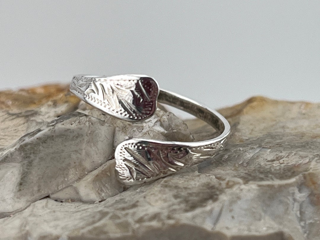 Vintage Torc Silver Siam Ring Size Uk N USA 6.75 - Etsy