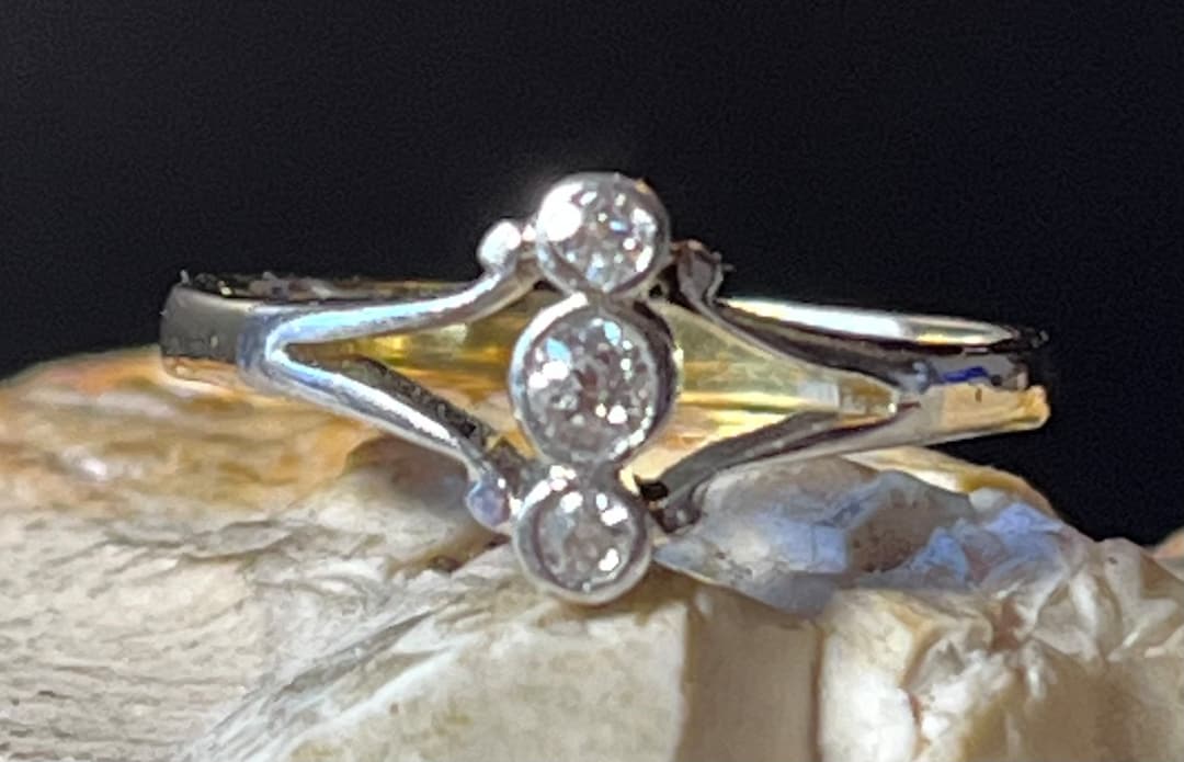 Antique Triple Vertical Diamond 18ct Gold Ring Size Ukm Usa6 - Etsy