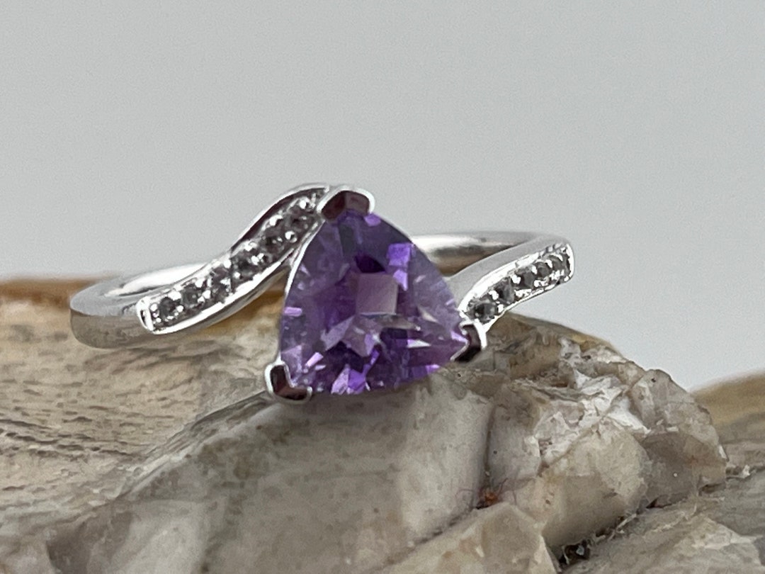 Amethyst and Spinel Triangular Ring Size Uk M USA 6 - Etsy