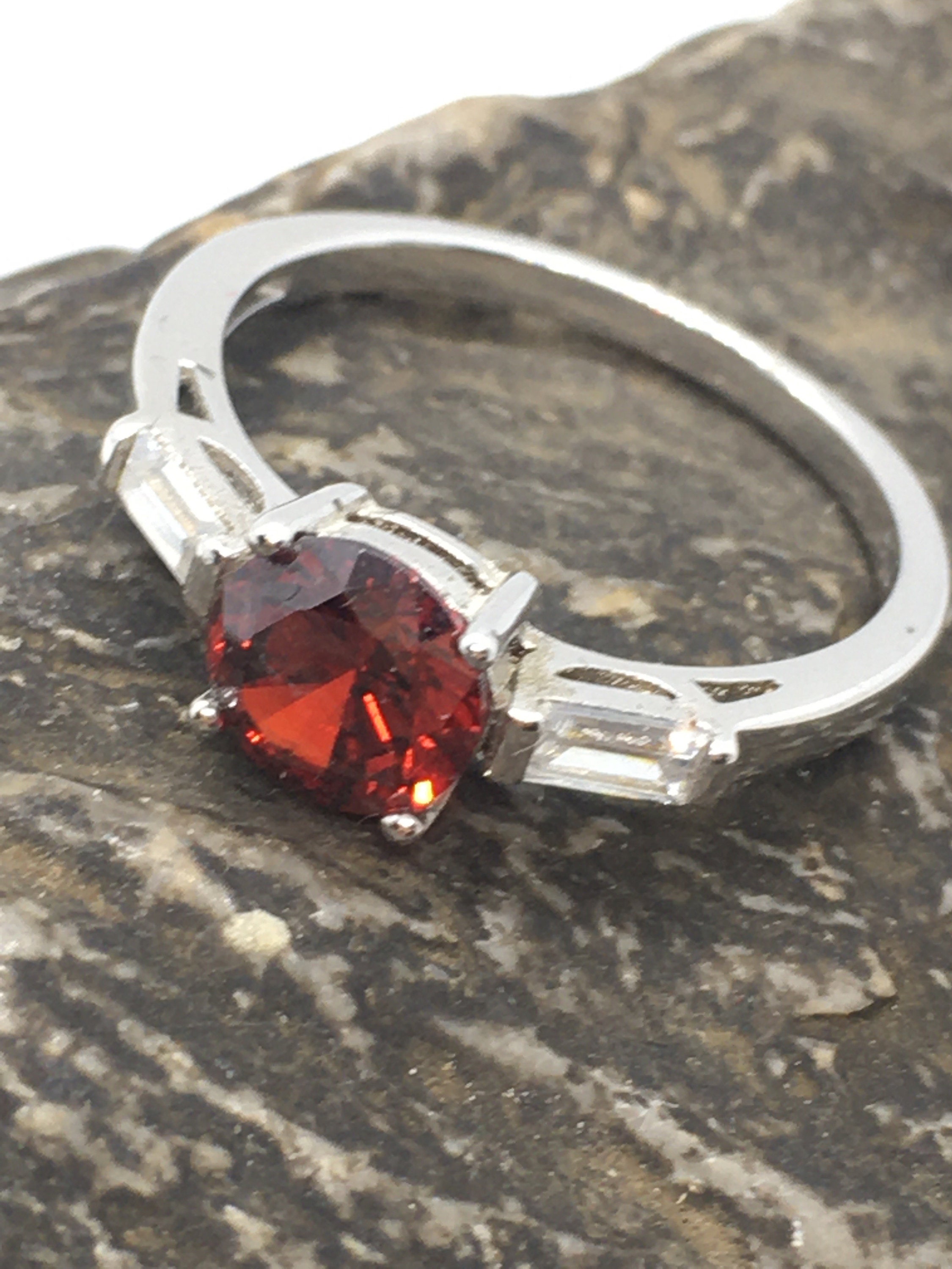 Vintage Solid Silver Red Gemstone Ring ukM | Etsy