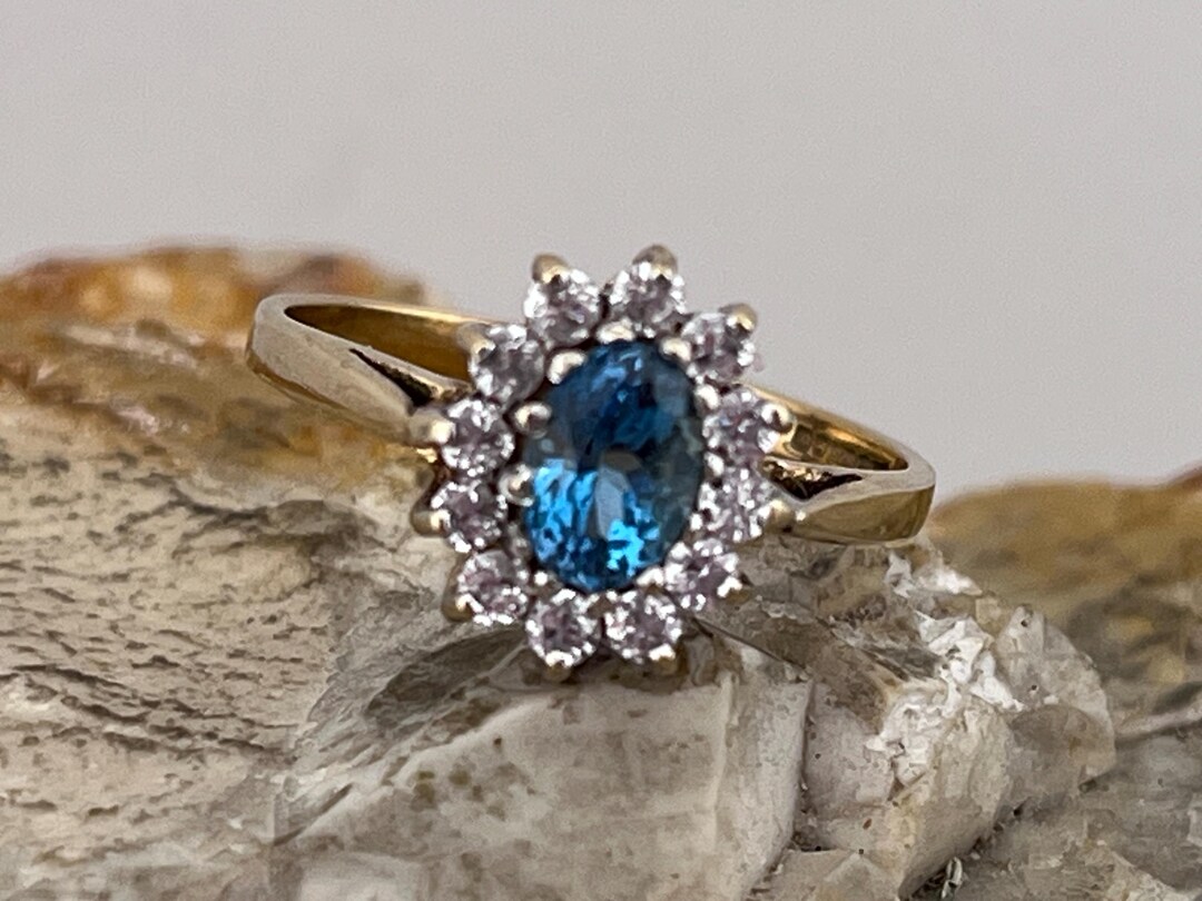 9ct Gold Vintage Halo Ring Sapphire and Spinel Size Uk K1/2 USA 5.5 - Etsy